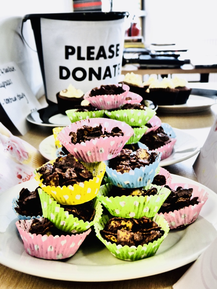 Donate Cakes – RTHK's Miss Adventure 香港電台冒險小姐