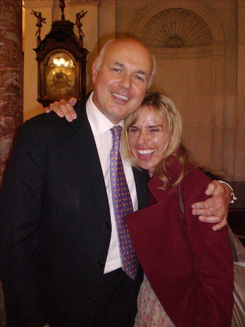 Sadie K and IDS – RTHK's Miss Adventure 香港電台冒險小姐